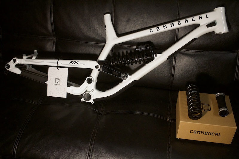 2024 Brand New Med. Commencal FRS Frame+Vivid Shock&BB For Sale
