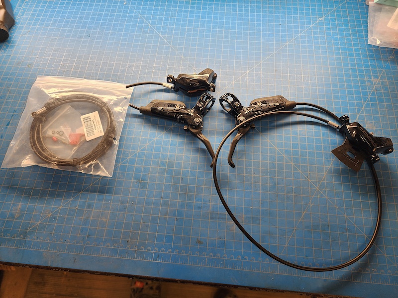 2024 SRAM Code RSC 4 Piston Brakes (NEW HOSE) PRICE DROP For Sale