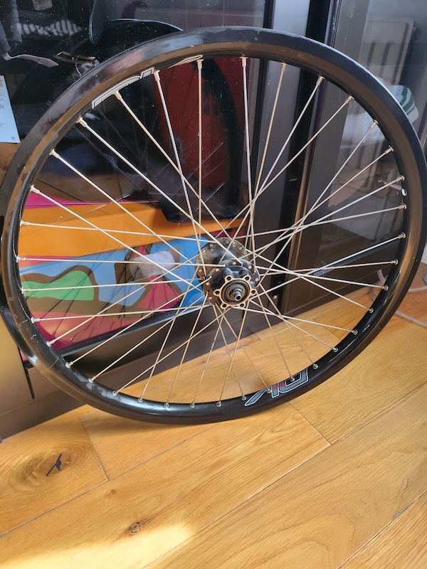 Dmr DV 24 front wheel For Sale