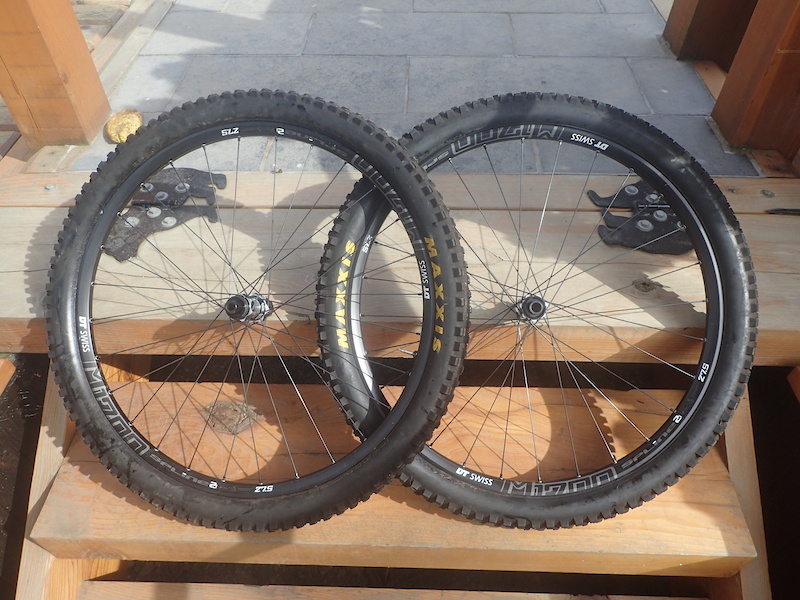 DT/Swiss M1700 Wheelset With Maxxis Rubber For Sale