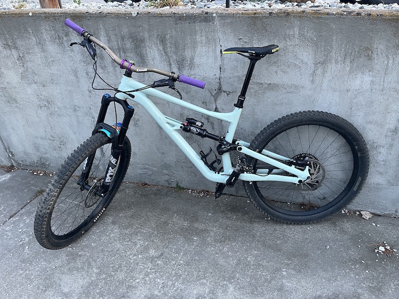 2022 Specialized Status 160 For Sale