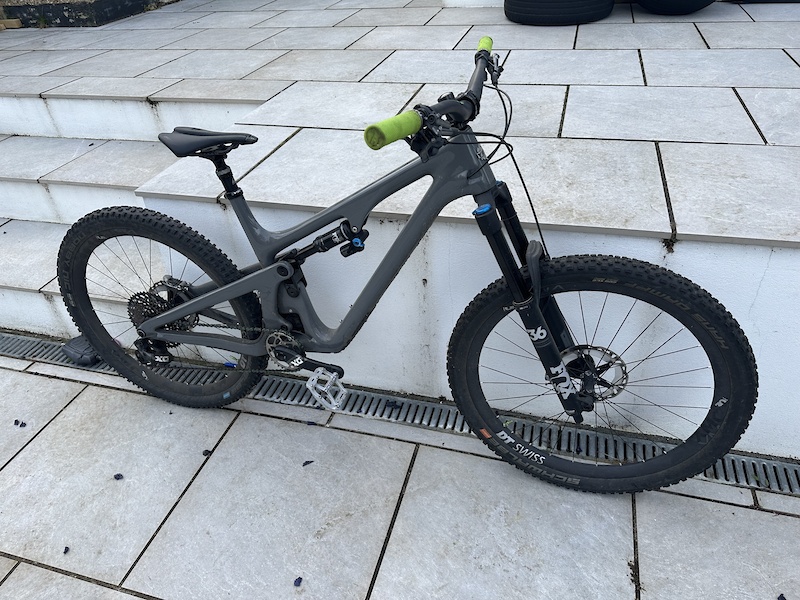 2020 YETI SB140 GREY LARGE - REDUCED For Sale
