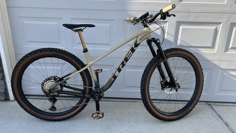 2023 New Trek Roscoe 9 (carbon goodies) For Sale