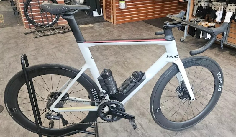 2019 BMC TIMEMACHINE ROAD 01 THREE Aero Road Bike 58cm For Sale
