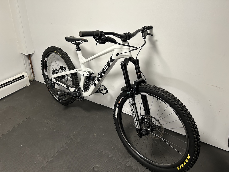 2022 Trek Slash 7 M/L Upgraded For Sale