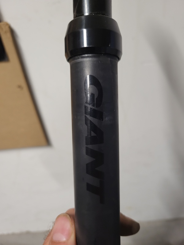 2018 Giant dropper 125mm 30.9 free for parts For Sale