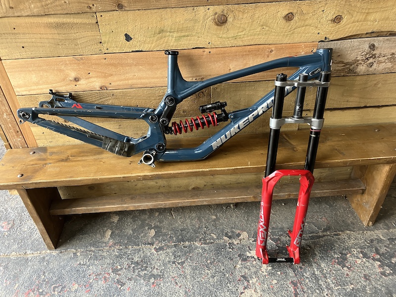 2022 Nukeproof Dissent 275 frame, with shock and forks For Sale