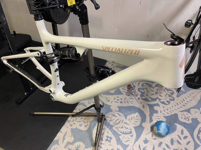 2023 Specialized Epic Evo Pro Frame with Brand New Shock For Sale