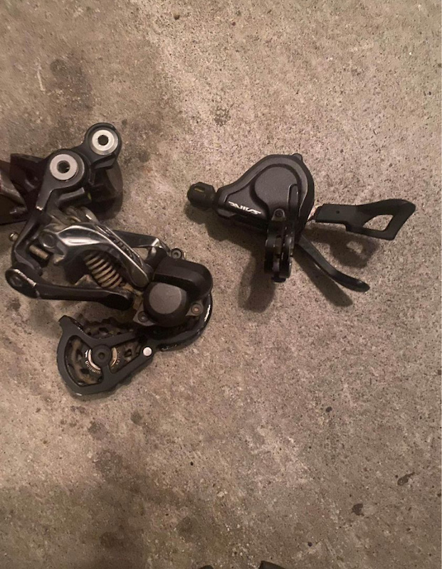 2022 Shimano saint 10 speed shifter and derailleur For Sale