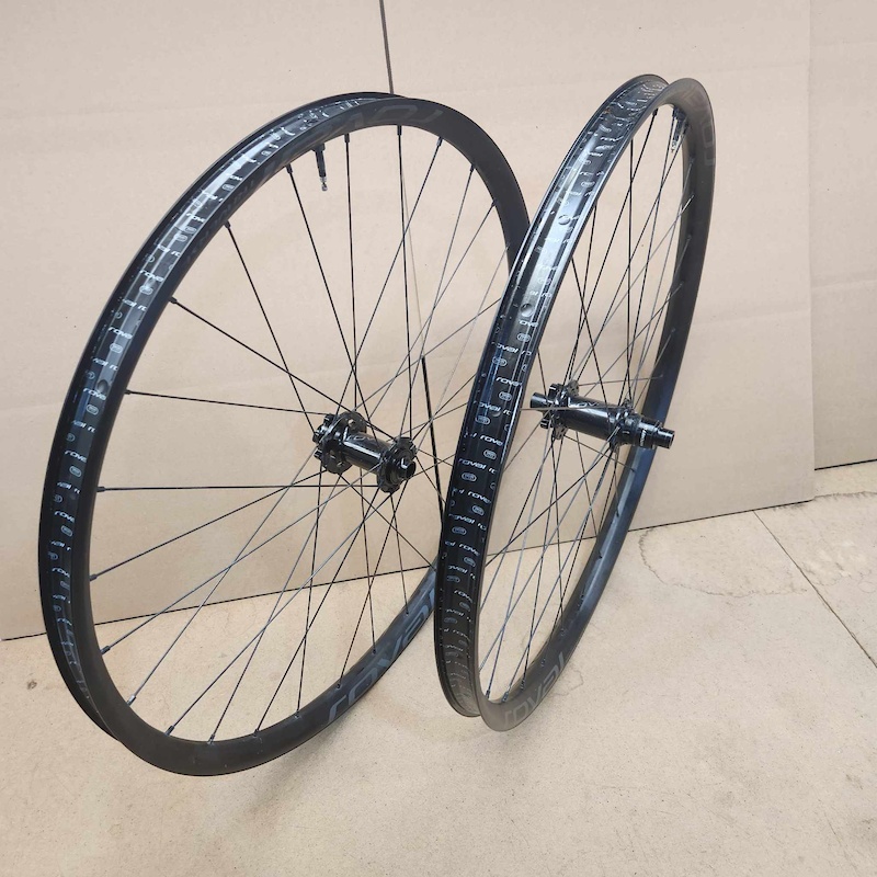 2022 Roval Traverse 29 Wheels DT Swiss 370 Star Ratchet XD For Sale