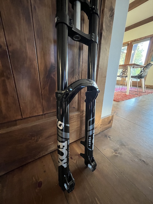 2024 Fox 40 (Forty) For Sale