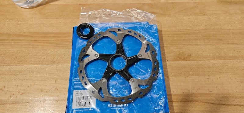 Shimano SM-RT81 XT 180mm CL Rotor For Sale