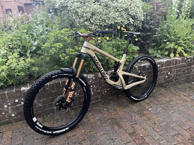 2018 Santa Cruz Nomad Full Custom Build For Sale