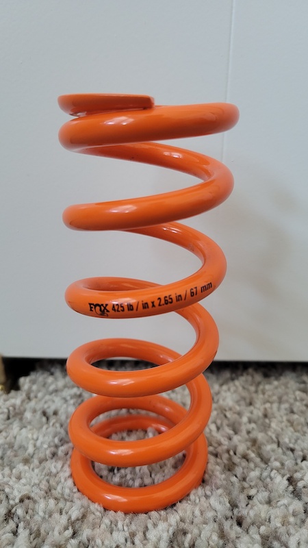 2024 Fox SLS Coil Spring 425 lb x 67mm For Sale