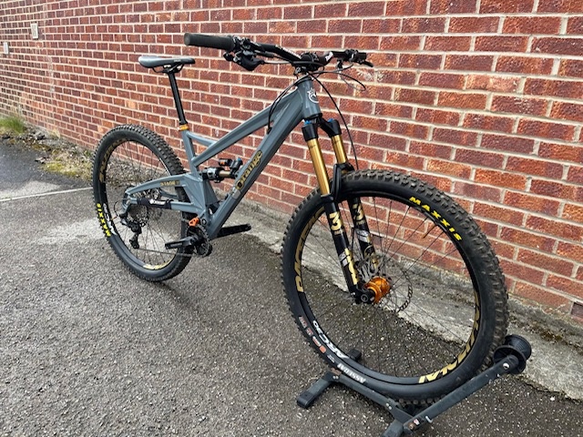 2020 Orange Stage 6. High Spec Custom Build For Sale