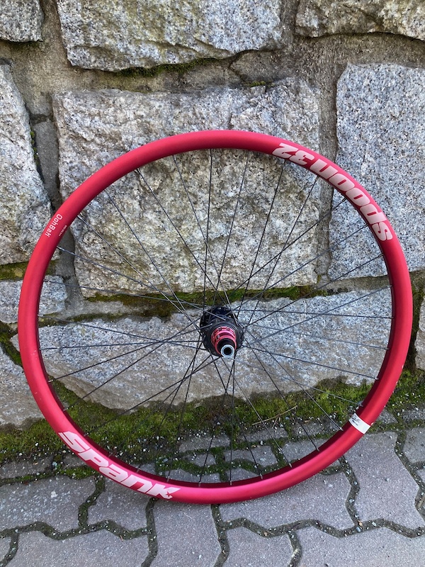 2022 Spank Spoon 32 on Stans NEO XD Hub For Sale