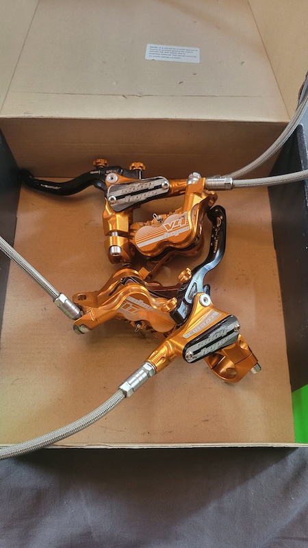 Hope Tech 3 V4 Brakes – Orange, Excellent Condition! For Sale