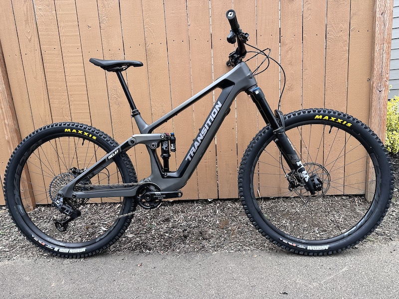 2023 Transition Relay GX AXS Large carbon For Sale