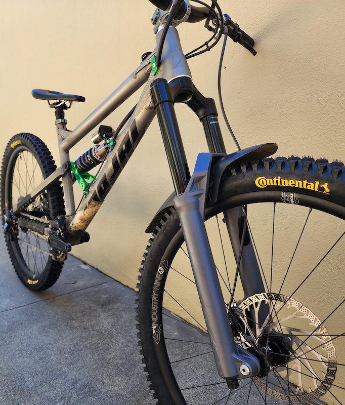 2022 Geometron/Nicolai G1 Medium Full or Frame For Sale