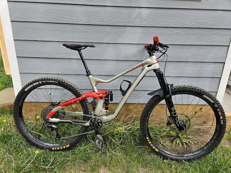 2020 Devinci Troy LTD X01 For Sale