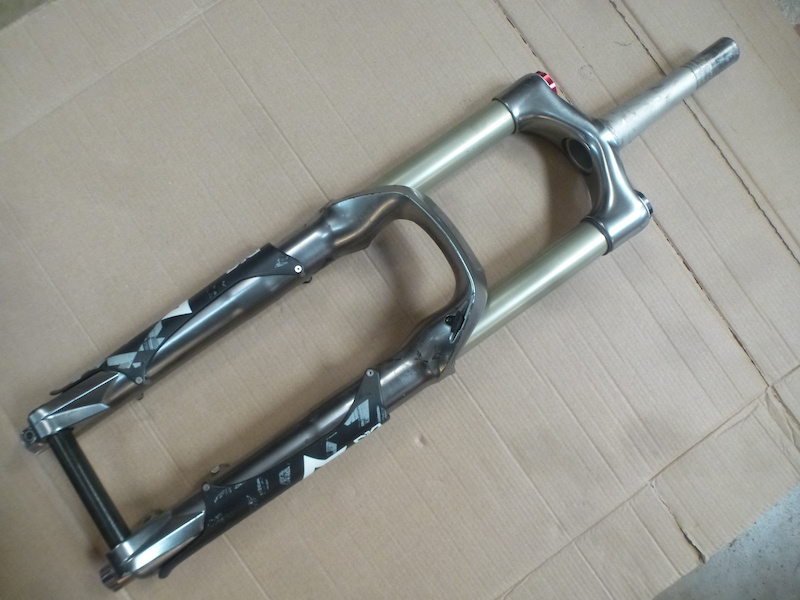 X-FUSION Metric 180mm forks 26 / 27.5 For Sale