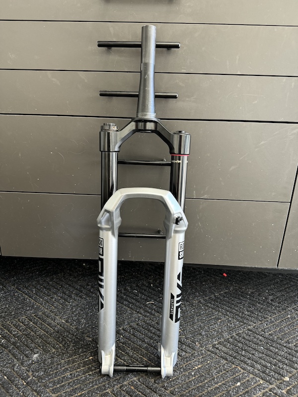 2024 Rock Shox Pike Ultimate with Buttercups 29” 140mm For Sale