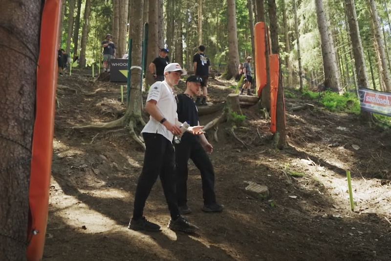 Video: Track Walk with Andreas Kolb & Charlie Hatton at the Leogang DH ...