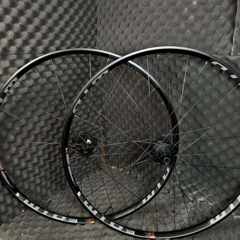 WTB Kom Light 30mm Light Trail Wheels with A+ hubs For Sale