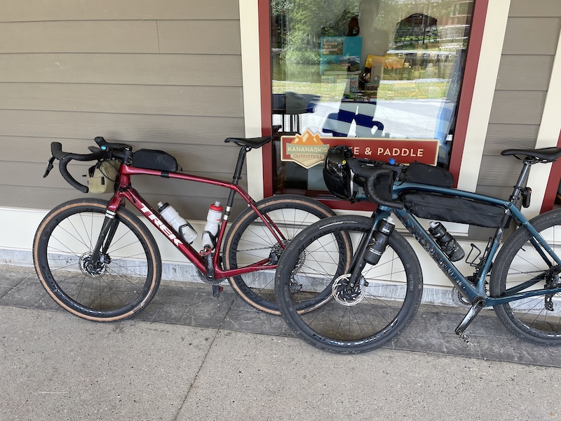 2022 Trek Checkpoint SL7 eTap For Sale