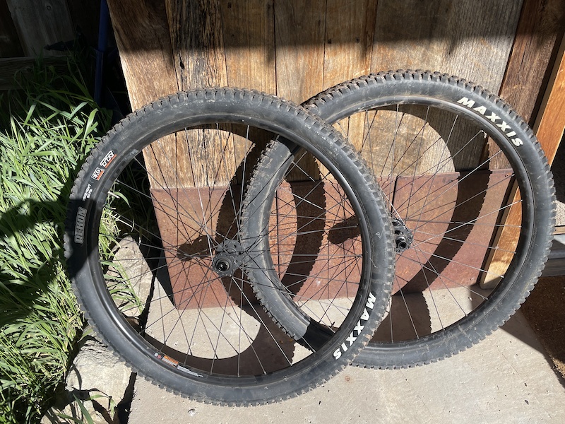 2022 Like New 29er wheel set - tubeless ready For Sale