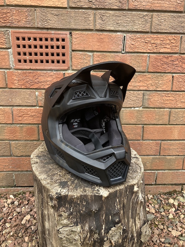 2022 Fox RPC Carbon Helmet, size large For Sale
