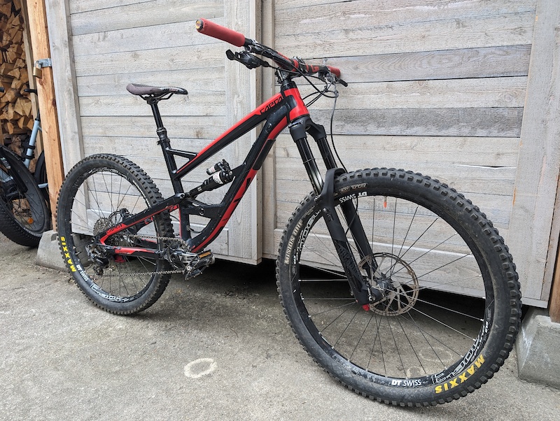 2018 YT Capra Medium For Sale