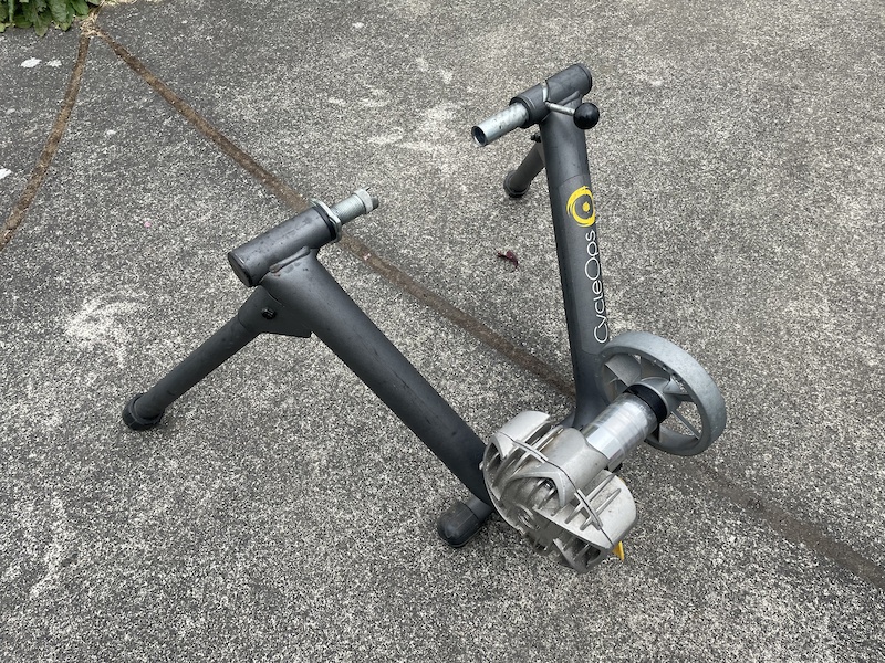 2018 Saris CycleOps cycle trainer & trainer tire For Sale