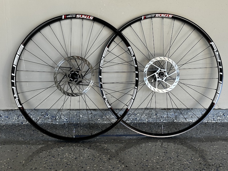 2021 Onyx / Stan's Sentry MK3 Wheelset For Sale