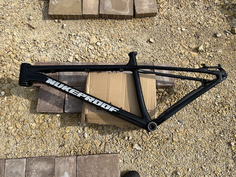 2022 Nukeproof Scout 275 Frame - medium For Sale