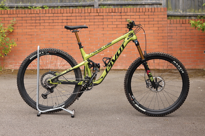 2023 Pivot Switchblade Pro XT/XTR 23/24 For Sale