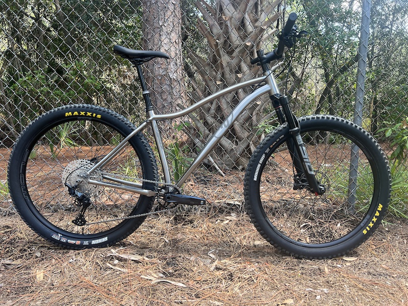 2022 Why/Revel Cycles Wayward V 2 Size Large For Sale