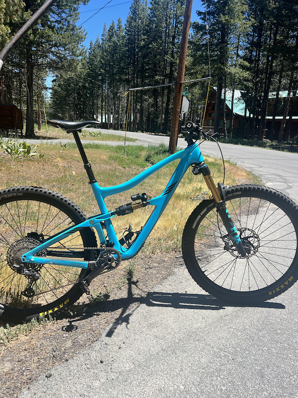 2022 Ibis Ripmo V2 Bug Zapper Blue For Sale