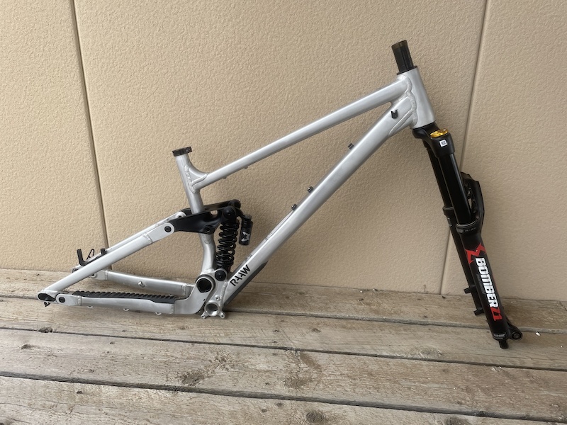 2023 Raaw Jibb V1 Large For Sale