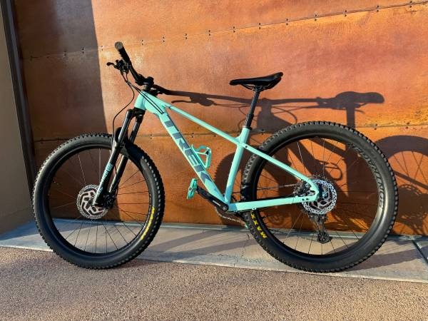 2021 Trek Roscoe 7 Medium For Sale