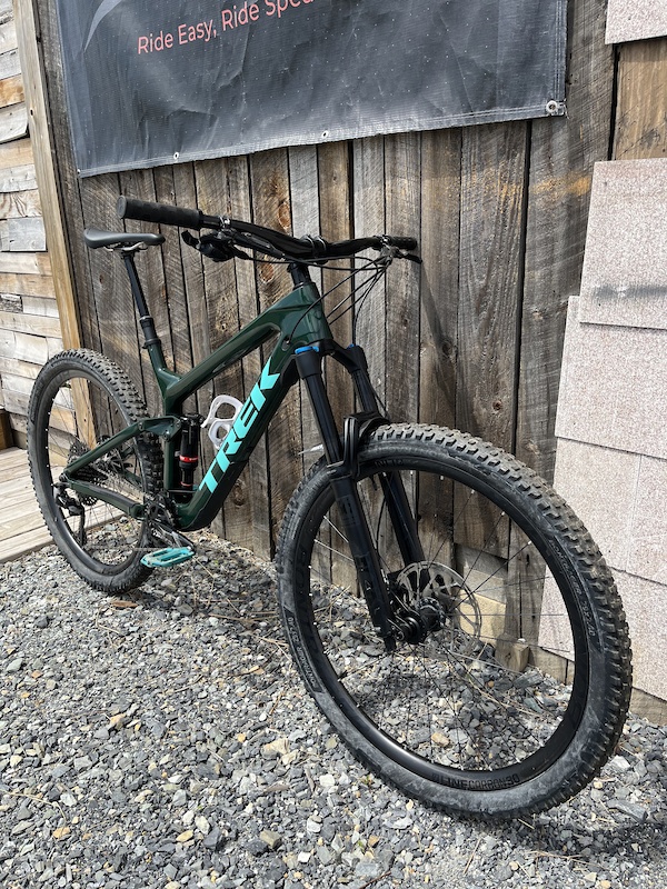 2019 Trek Slash 9.8 L Low Miles For Sale