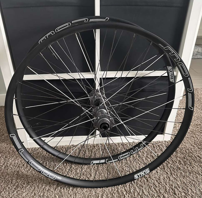 2024 Chris King hubs with 29" Stans Flow Mk4 Trail rims For Sale