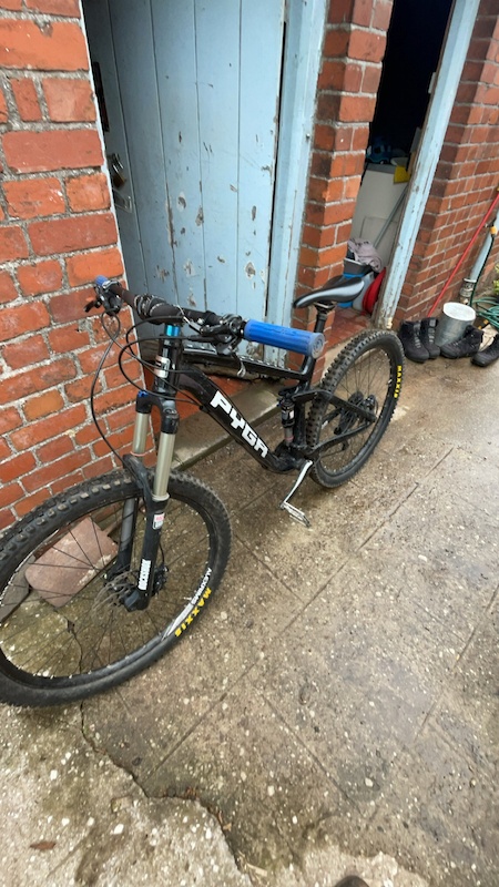 Pyga full suspension mountain bike medium. For Sale