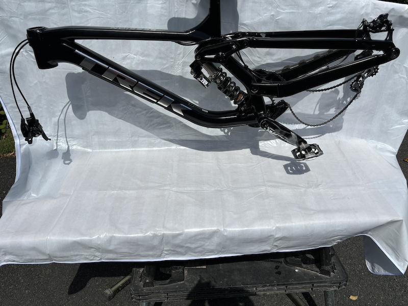 2023 Trek Session 8 R3 For Sale