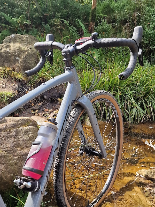 2023 Whyte Gisburn Gravel Bike Gloss Grey (m) For Sale