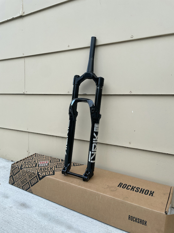 2023 Rockshox Lyrik Ultimate (29 inch wheel, 140mm travel) For Sale