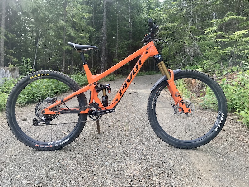 2023 Pivot Firebird Pro XT/XTR For Sale