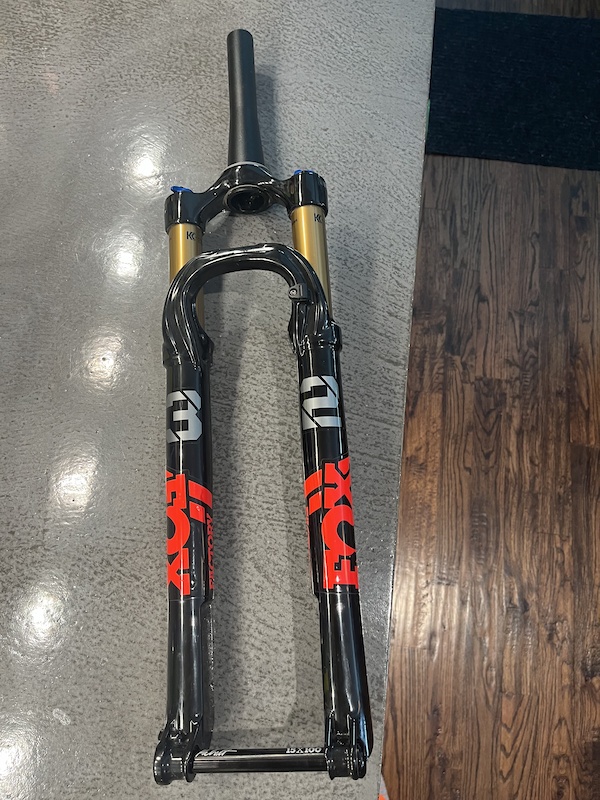 2023 FOX 32 Factory Step Cast 29 - 100mm 15 x 100 For Sale