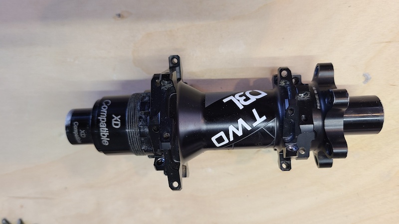 2022 Giant Hub (dt swiss) straight pull, boost, xd. For Sale