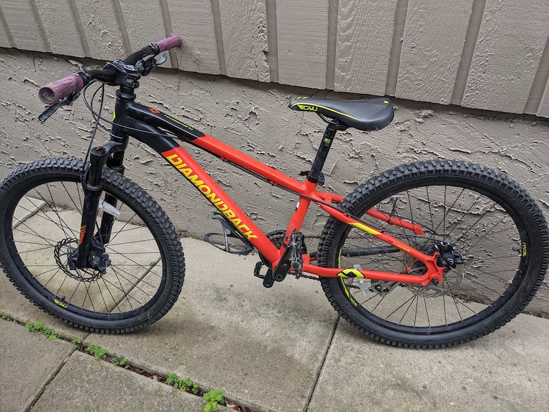 2023 Diamondback Kids' Flowdown 24" disc brakes For Sale
